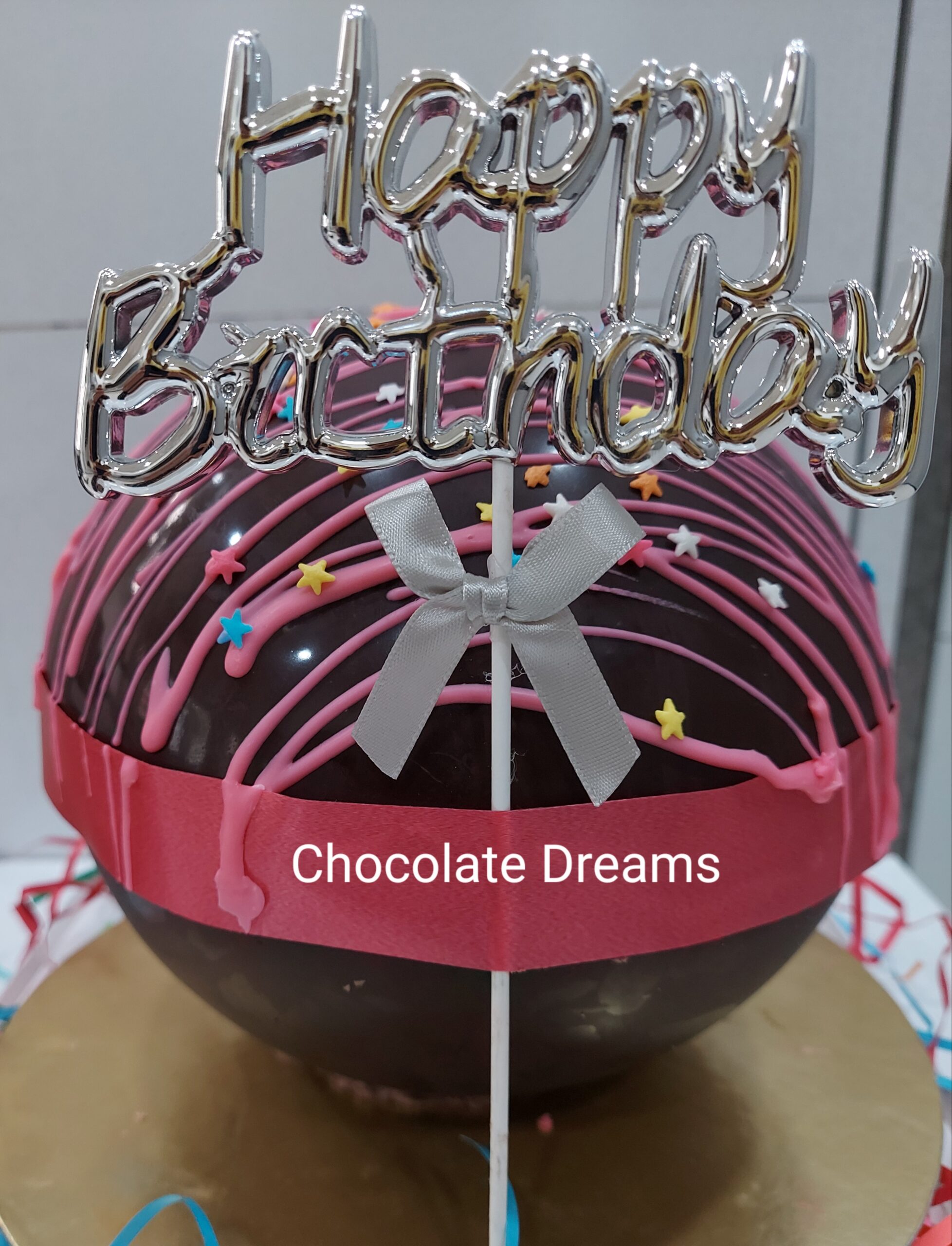 Pinata cake - Chocolate Dreams